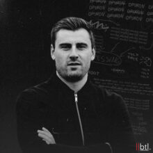 Articles – Breaking The Lines